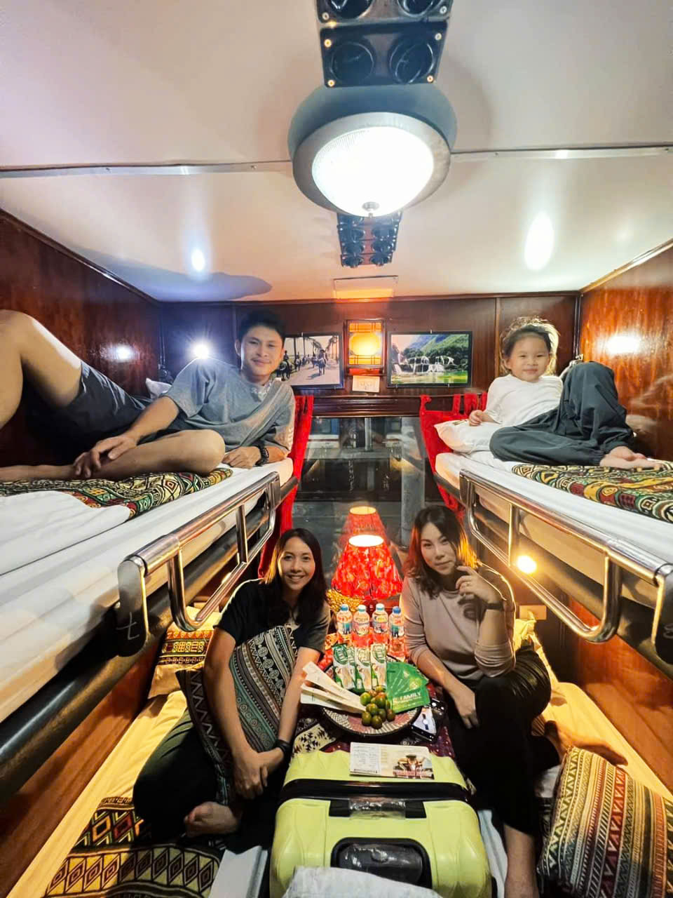 Ticket Reservation - Family Express Train - Sapa, Vietnam
